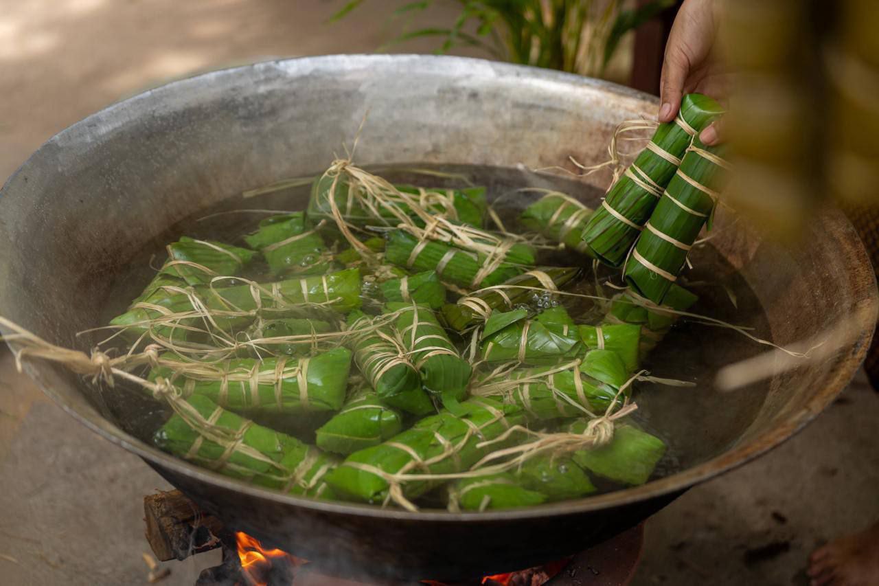 Num Ansorm - IntoCambodia.org