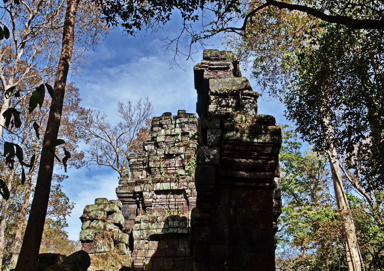 Chrap Temple (ប្រាសាទច្រាប) - IntoCambodia.org
